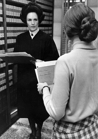 Judge Helen Frye – The U.S. District Court of Oregon Historical Society